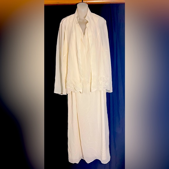 Studio One | Dresses | Nwt White Studio One Dress 4w With Matching ...